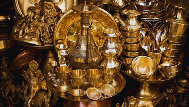 10 Memorable Gifts and Souvenirs from Saudi Arabia Every Tourist Must ...