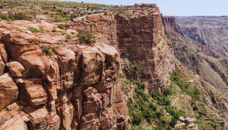 10 interesting facts about the Hanging Village of al Habala