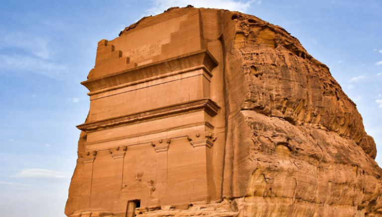 10 interesting facts about the Hanging Village of al Habala